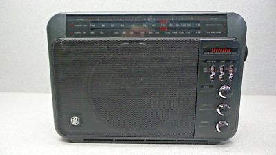 General Electric Superadio Long Range AM/FM GE Super Radio III 7-2887 ...
