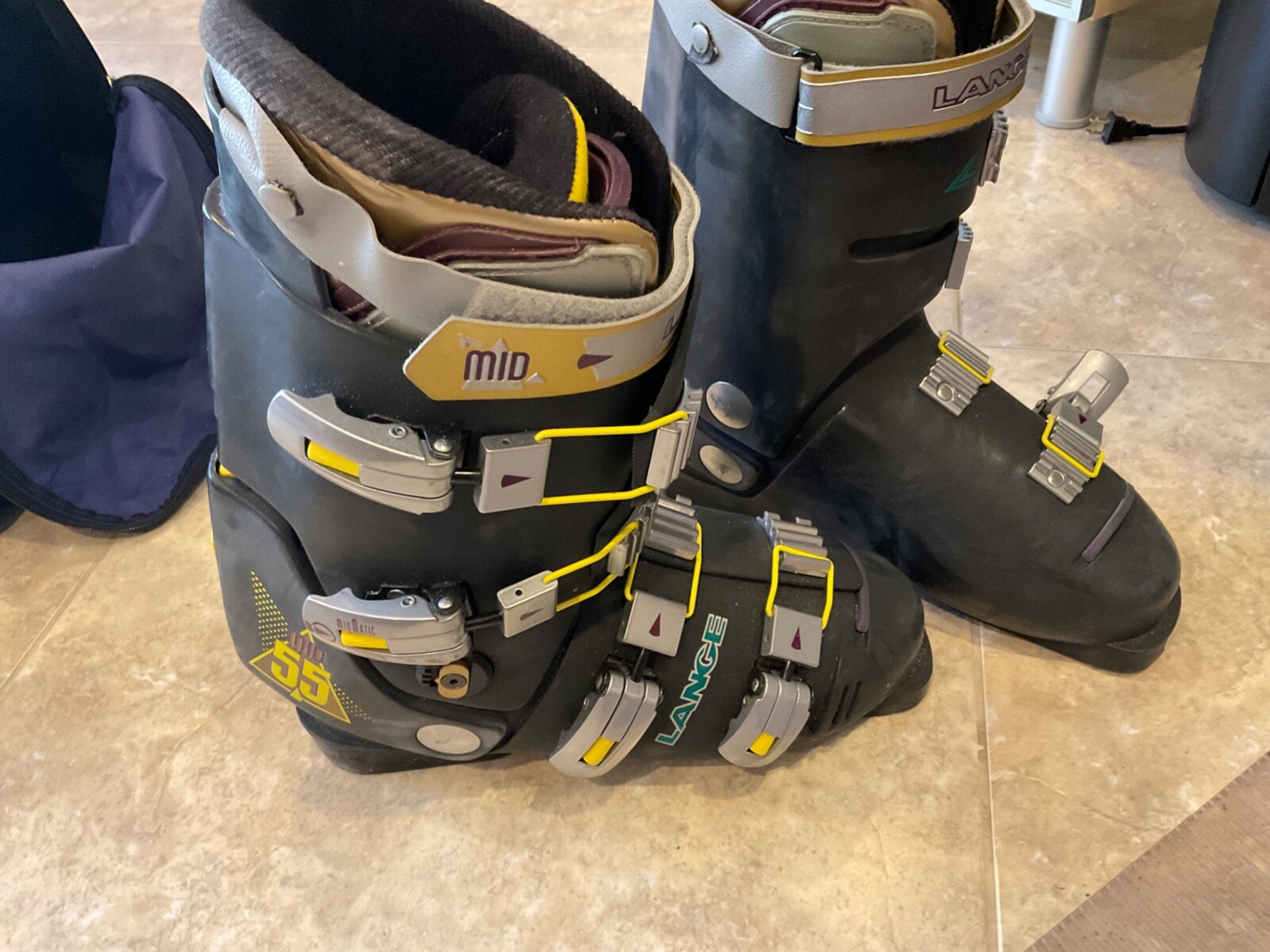 Volkl P9 skis plus Marker M.8 bindings, Lange Boots, Scott poles and ...