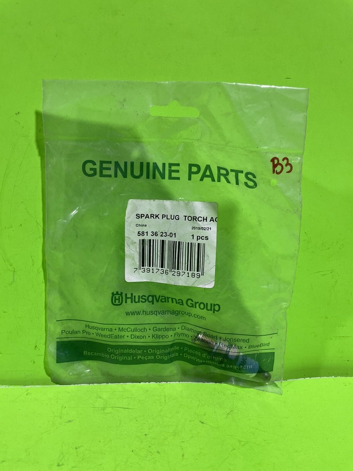 Genuine OEM Husqvarna 581362301 Spark Plug AC7R | eBay