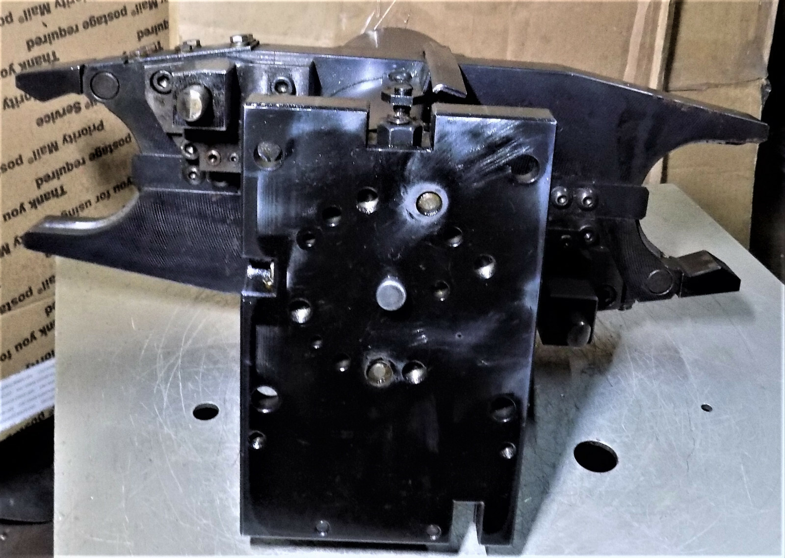 CAT40 ATC Automatic Tool Change Arm From MATSUURA CNC Milling Machine ...