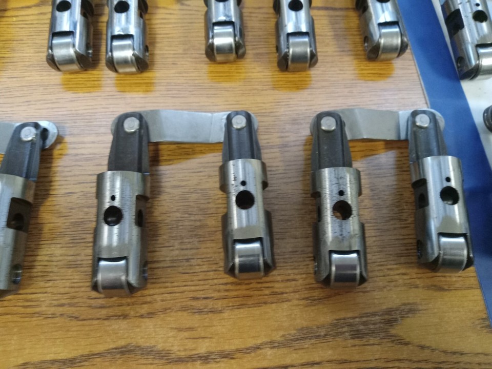 Crower Severe Duty Cutaway Mechanical Roller Lifter Bbc 16 Pc P/N 66293 ...