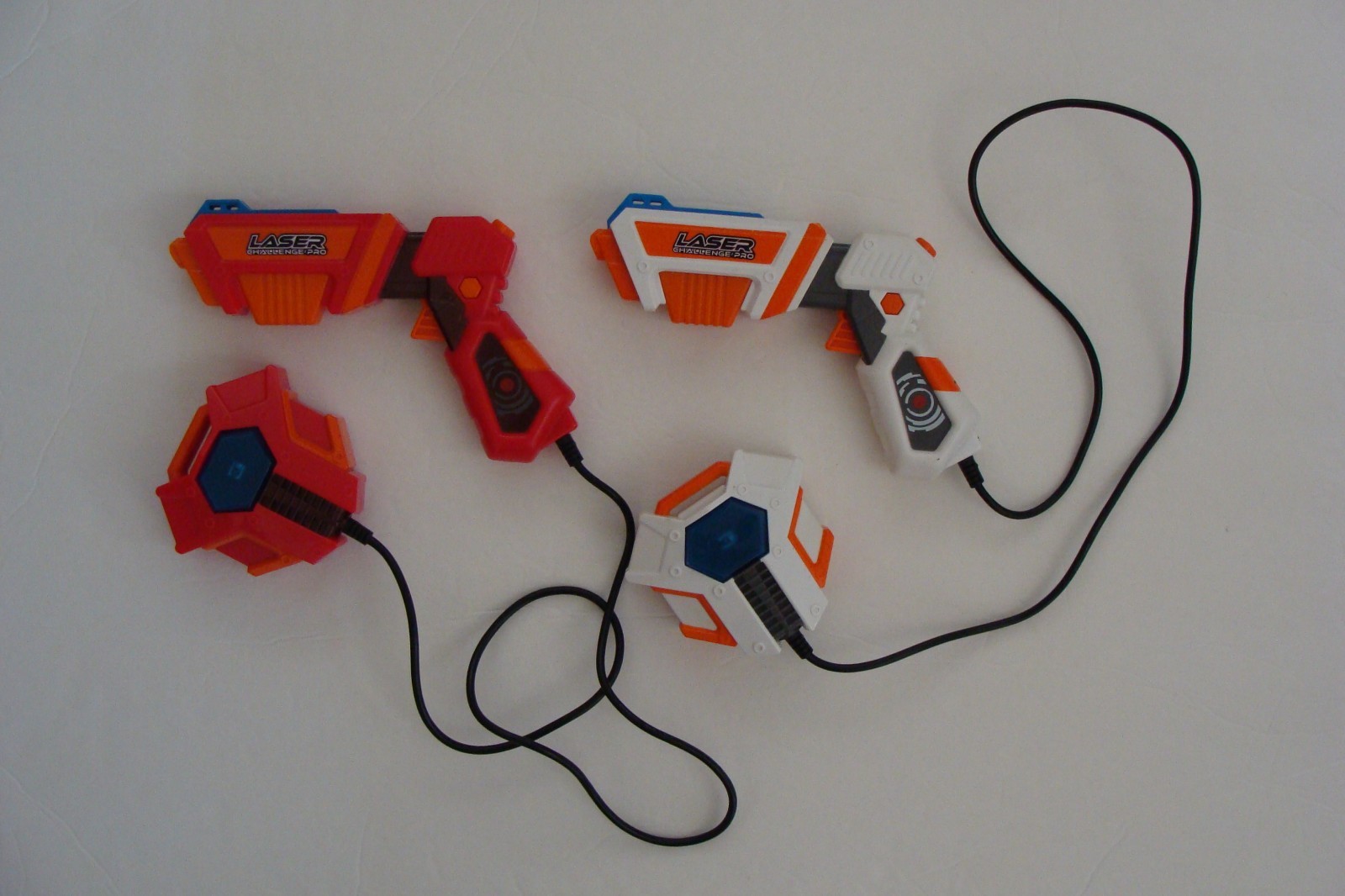 Lot of 2 Laser Challenge Pro Laser Tag Guns and Targets by Jakks 2008 ...