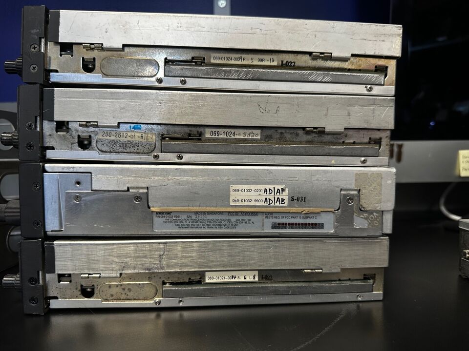 Lot of Bendix King NAV/COMM KX 155 & 155A with 3 racks and 1 backplate ...