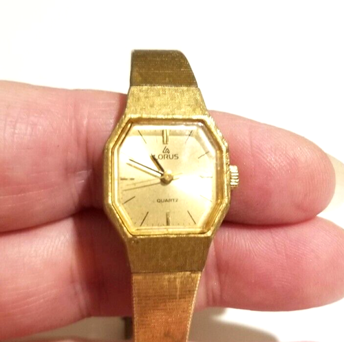 **Vintage Stunning Lorus Gold Tone Octagonal Face Watch V2365040 RO ...