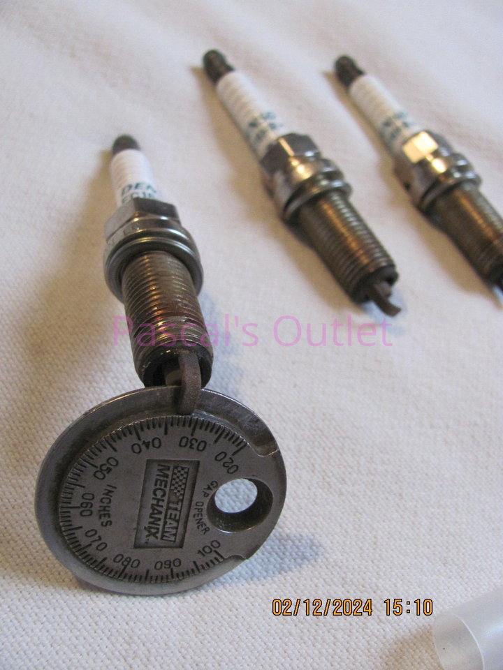 4x Iridium Spark Plugs DENSO FC16HR-Q8, 90919-01289 Toyota (See ...