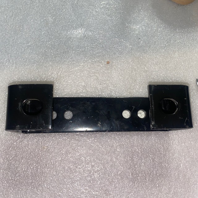 Paccar Air Tank Dryer Bracket G11-6257 20550AA B6 for sale online | eBay