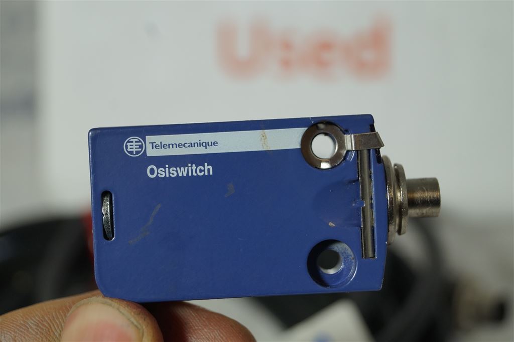 Telemecanique Osiswitch 8B1538 Interrupteur de Position | eBay