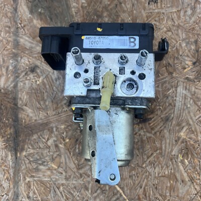 2004-2009 Toyota Prius Abs Anti-Lock Brake Pump Actuator Assembly 44510 ...