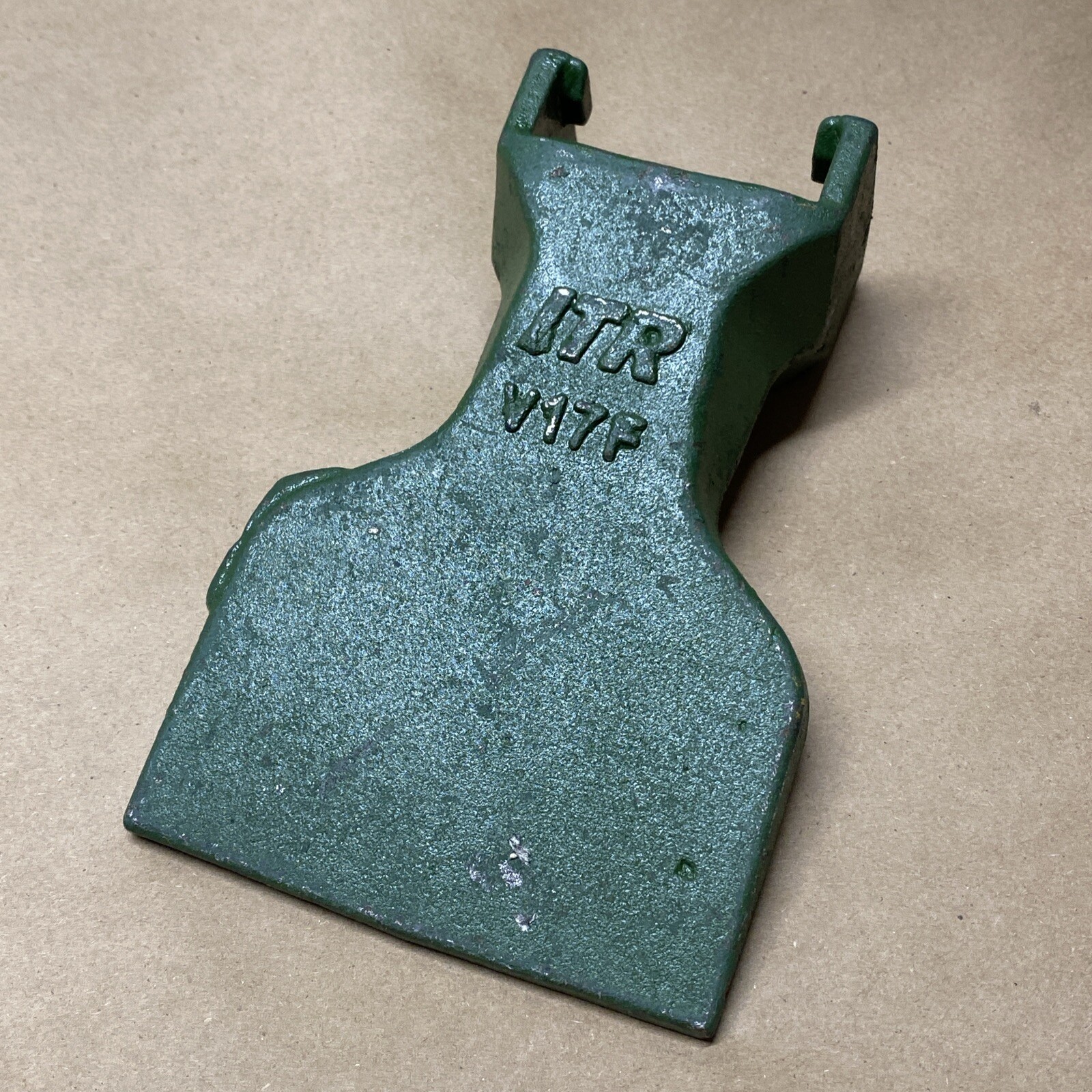 NO PIN ITR V17F BUCKET FLARE TOOTH FOR ESCO SUPER V' MINI EXCAVATOR ...