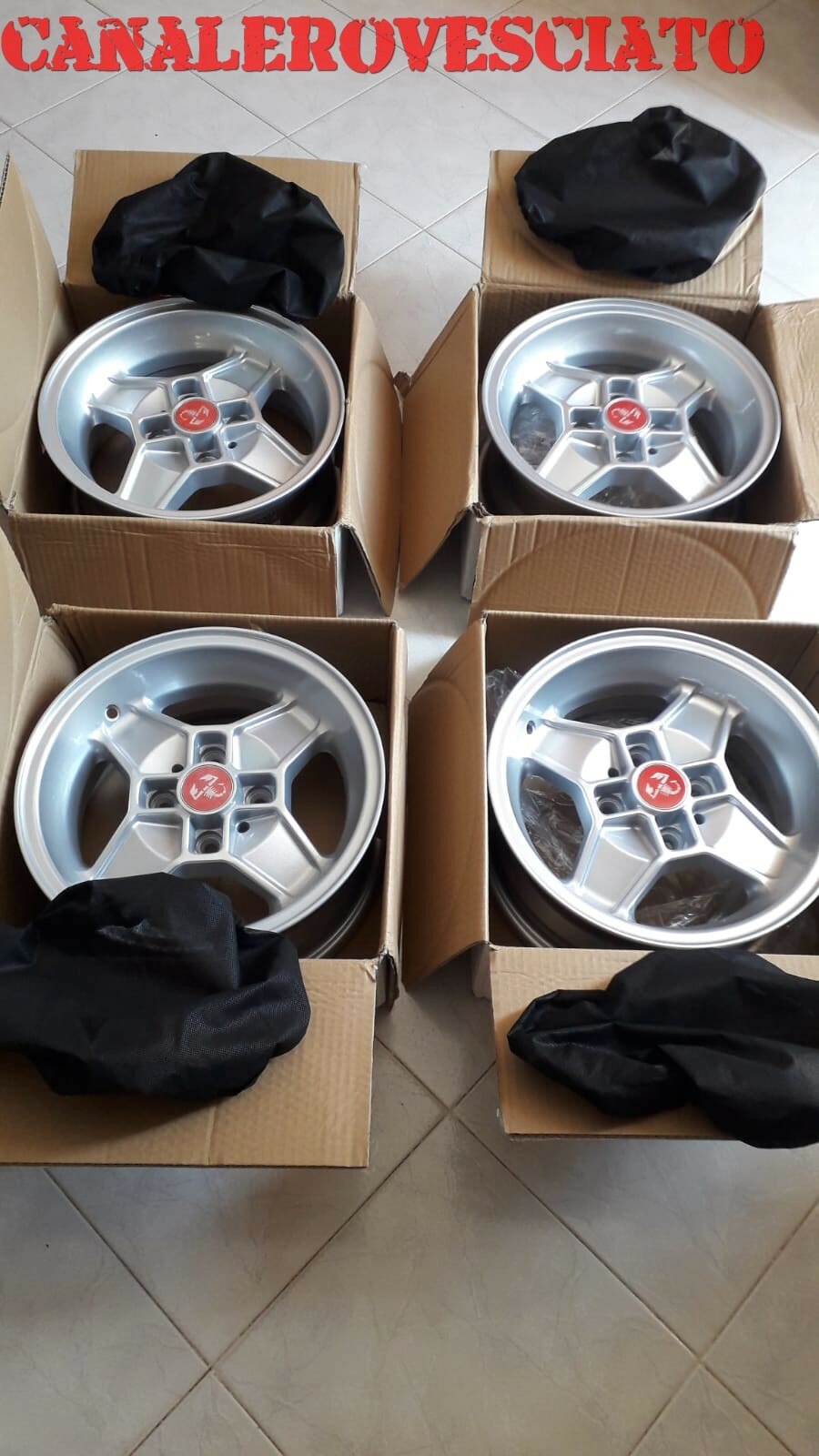 4 Cerchi lega Cromodora CD30 Fiat 124 125 127 128 131 132 850 x1/9 ...
