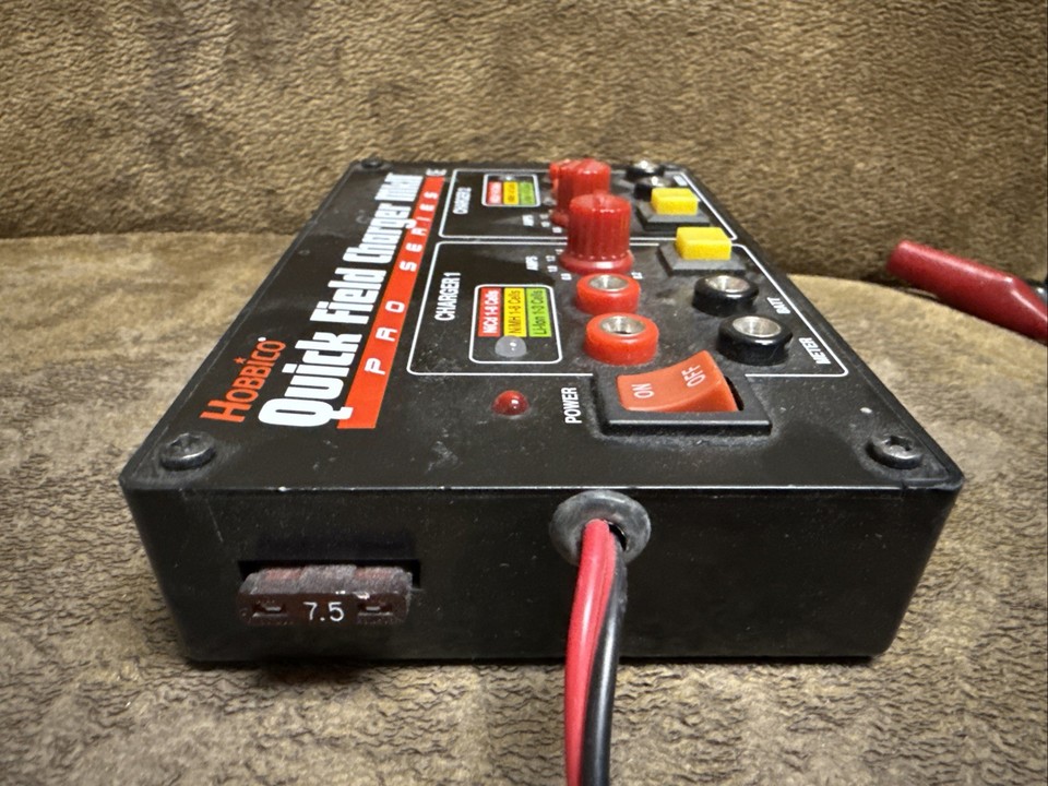Hobbico Quick Field Charger Pro Series HCAM3000/ Untested/Parts Read ...