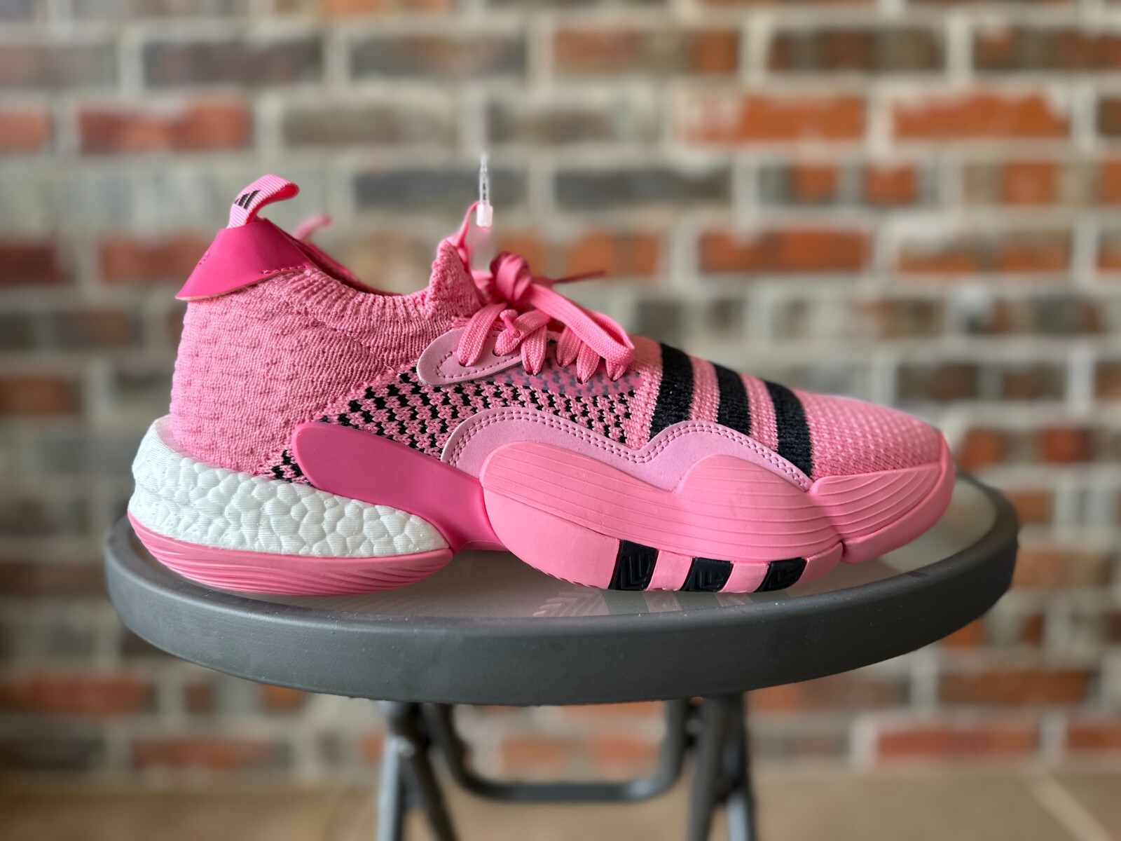 Size 9.5 - adidas Trae Young 2 Pink Trap House | eBay Australia