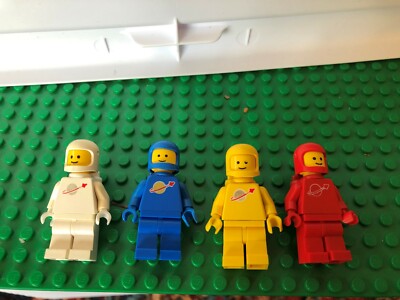 LEGO- CLASSIC SPACE & FUTURON MINIFIGURES- YOU PICK FROM LIST- CHOOSE ...