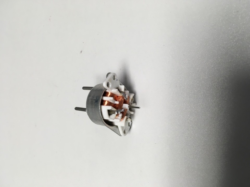 00-03 2000-2003 Ford F-150 2002-2004 F-250 Fuel Gauge Stepper Motor ...