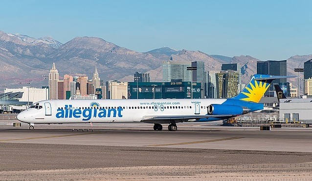 McDonnell Douglas MD-83 Allegiant Air Airplane Wood Model Regular | eBay