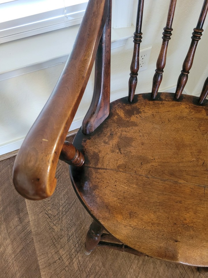 Early American Country Spindle Back Arm Chair Farmhouse Windsor Buyer ...