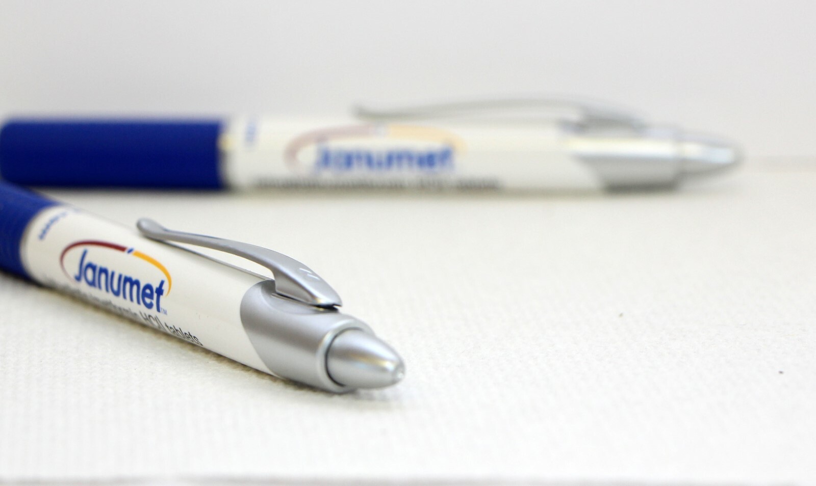 Pharmaceutical Drug Rep Collectible Pens 4 Plastic Janumet Blue on ...