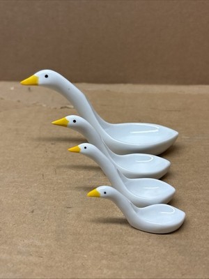 Set Of 4 Vintage Avon 1980s Ceramic Goose Geese Duck Nesting Measuring ...