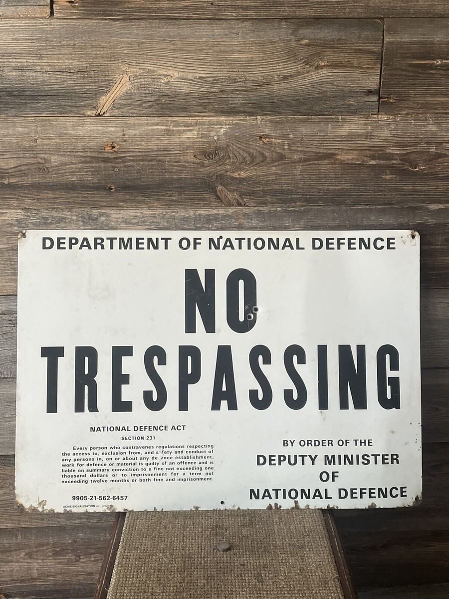 Canadian National Defence Logo