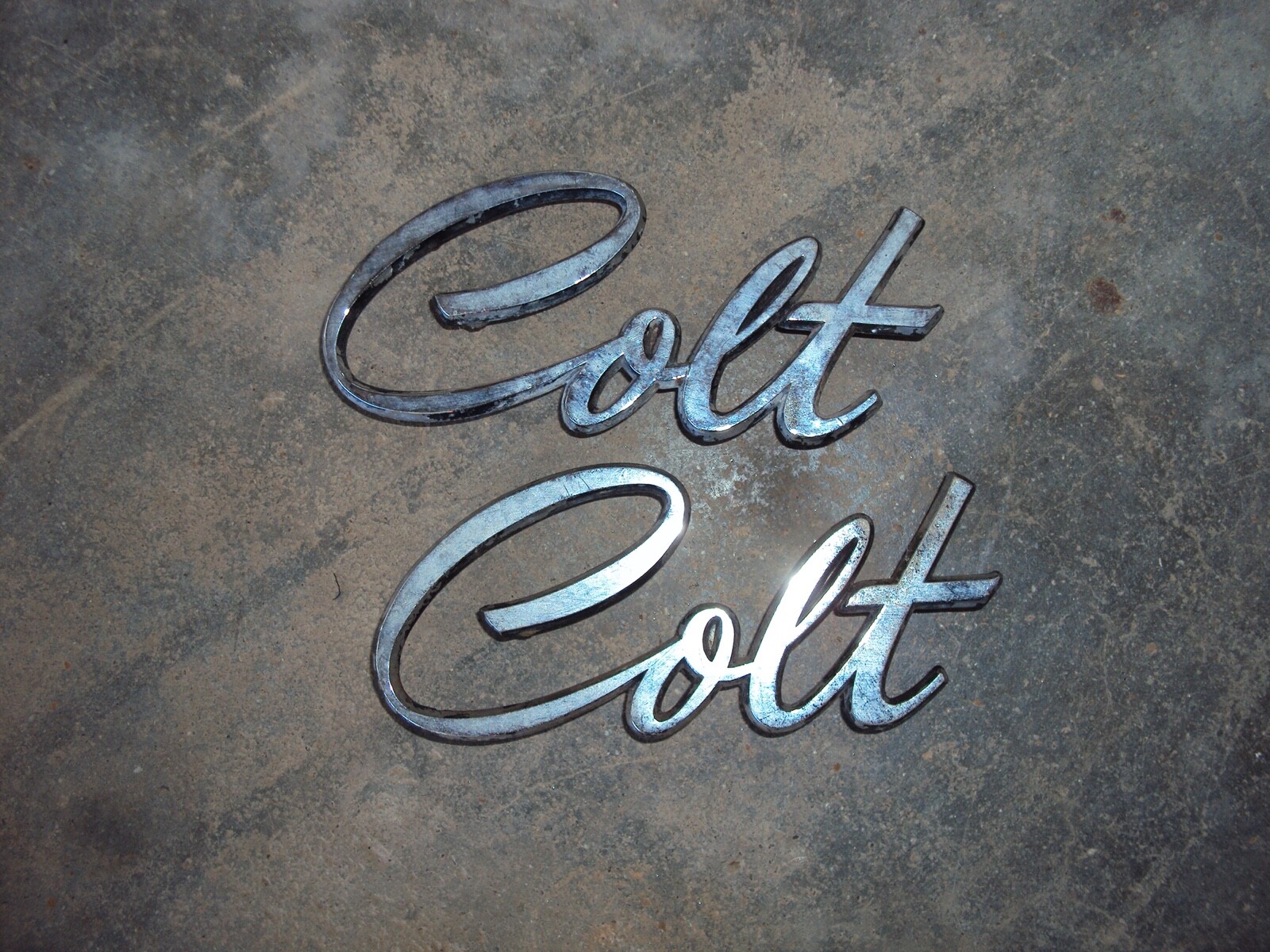 VINTAGE COLT EMBLEMS | eBay