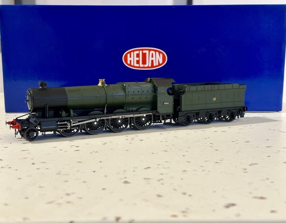 Heljan 4780 47xx Class GWR 4-8-0 Locomotive Number 4704 Shirt button ...