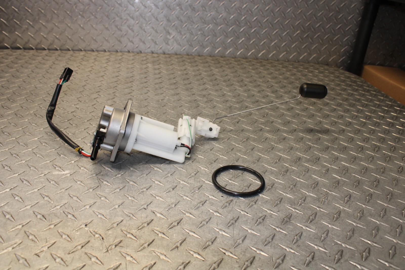 22 / 23 Kawasaki KLR650 / KLR 650 Fuel Pump OEM | eBay