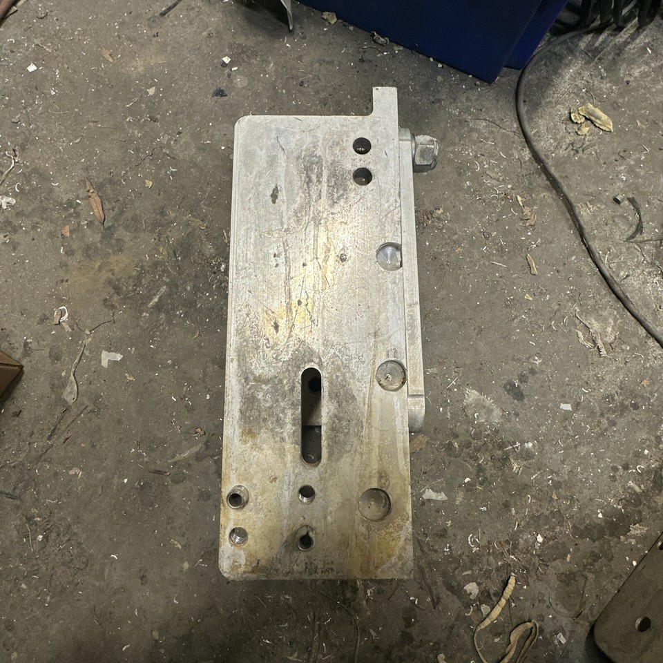 CMC Port Side Bracket Part For 13002 PT-130 Power Tilt and Trim For ...