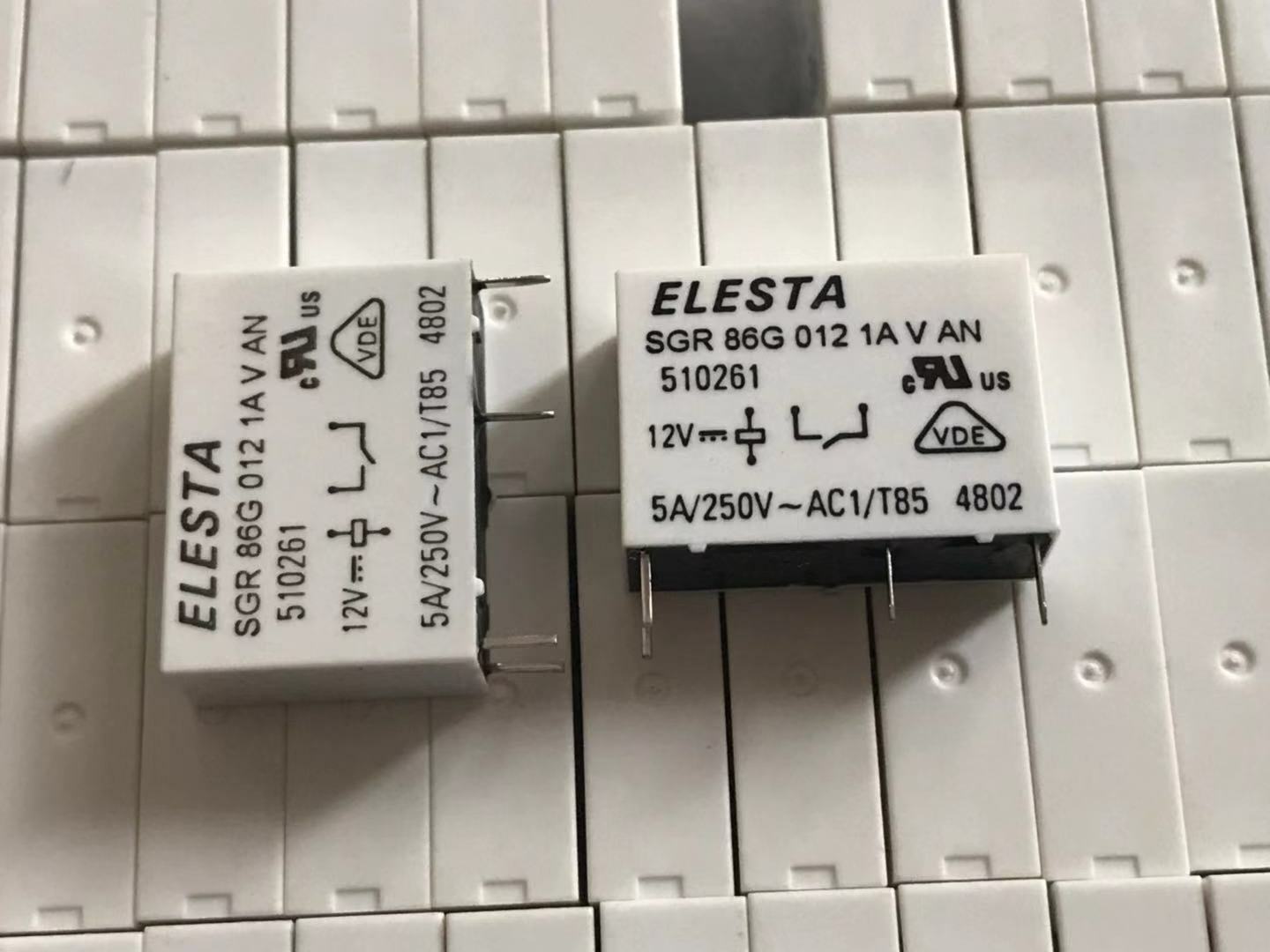 SGR86G0121AVAN SGR 86G 012 1A V AN Power Relay 5A 250VAC 4 Pins T85 x ...