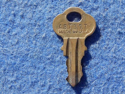 vintage coin operator key: ABT Manufacturing - Chicago Key ABT 307 | eBay