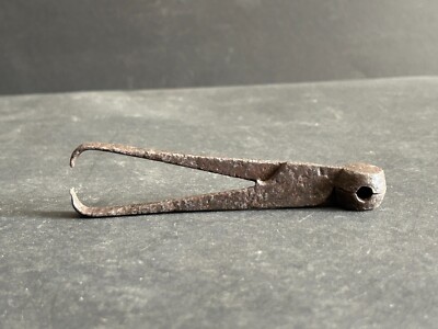 OLD VINTAGE ORIGINAL HANDMADE RUSTIC IRON BULLET MAKING BULLET MOLD ...
