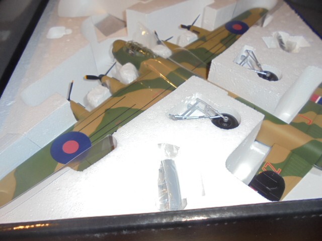 CORGI AA32616 1/72 AVRO LANCASTER B1 DAY BOMBER GRAND SLAM RAF 617 SQN ...