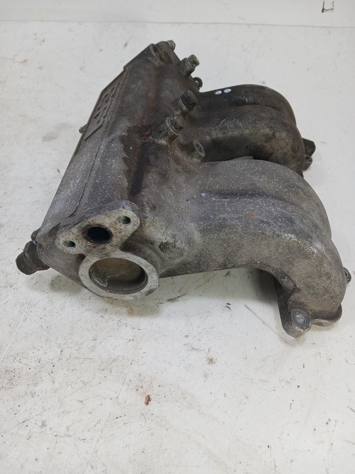 1984-1989 Toyota EFI Upper Intake Manifold Plenum 22RE | eBay