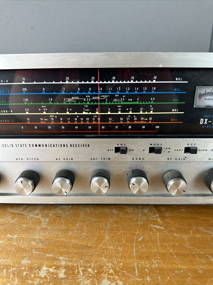 Realistic DX-160 Solid State Shortwave Radio Communications CB Receiver ...