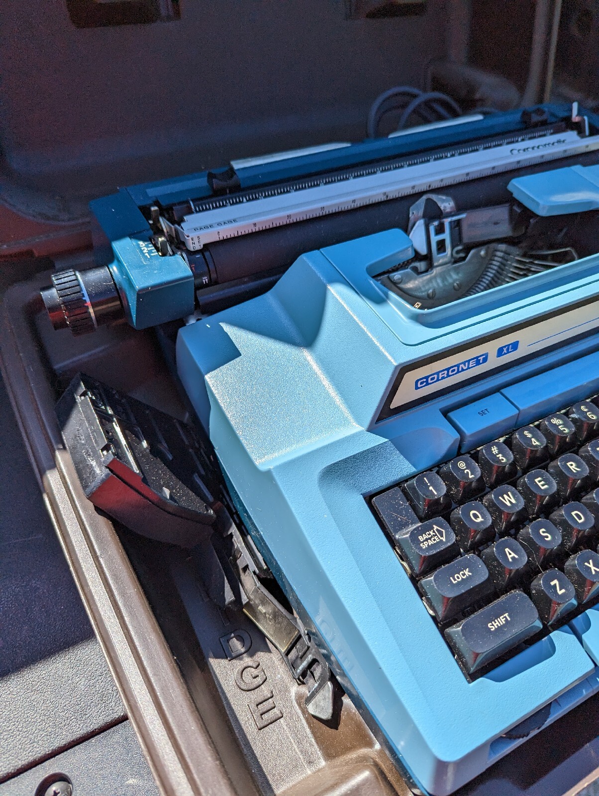 Smith Corona Coronet XL Blue Electric Typewriter w/ Case | eBay