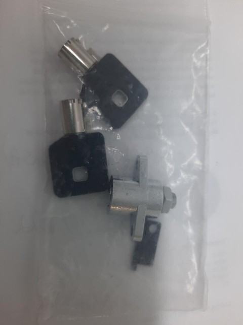Two Genuine Harley-Davidson NOS 90300024 Saddlebag Lock Assemblies for ...
