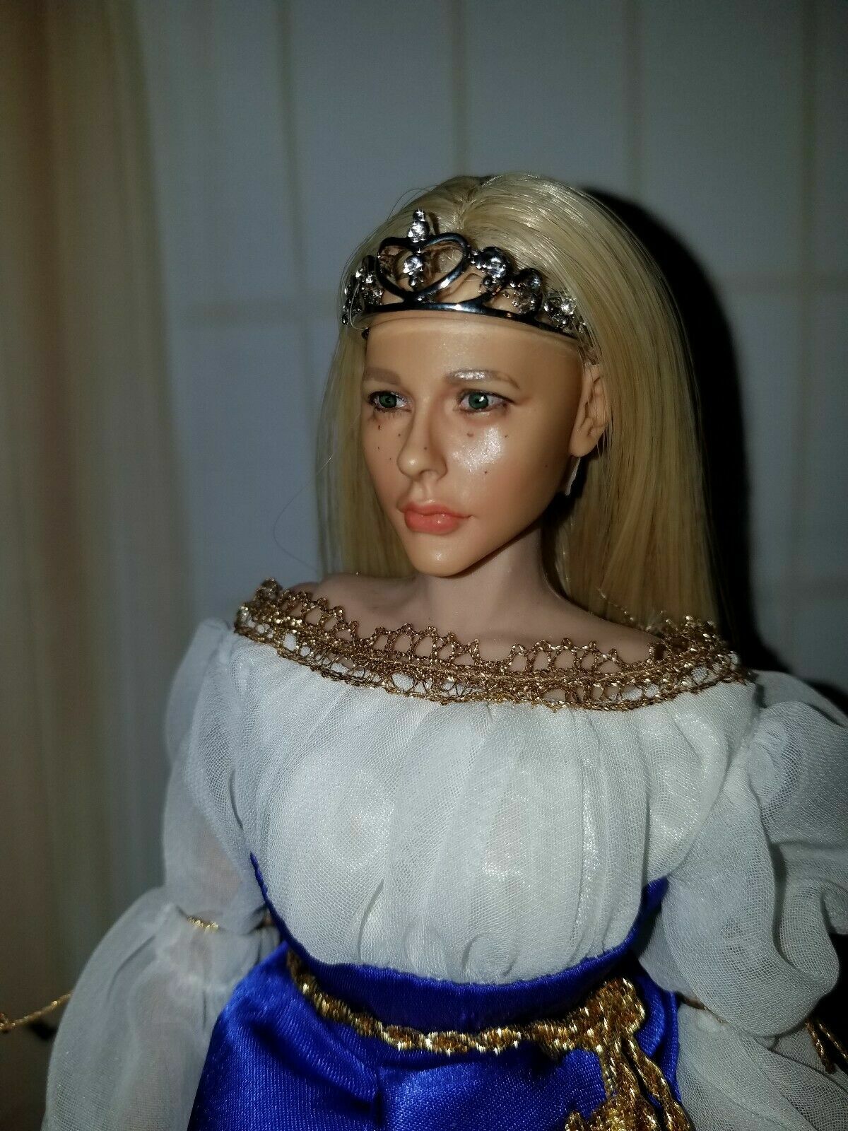 1/6 GOLD Metal Tiara Crown Crystal Barbiee Phicen Queen Princess Model ...