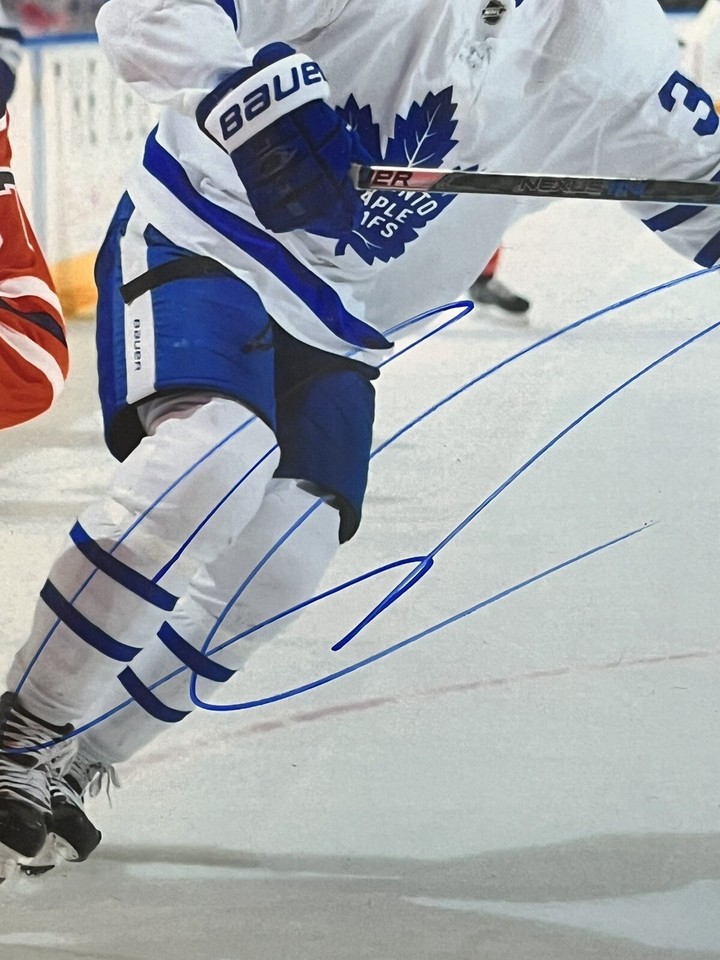 Auston Matthews Autographed Signed 8x10 Photo Auto Leafs Picture JSA ...
