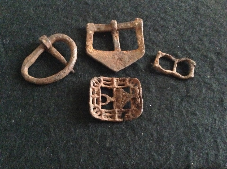 Four iron buckles 15th 16th 17th 18th century great condition rare in ...