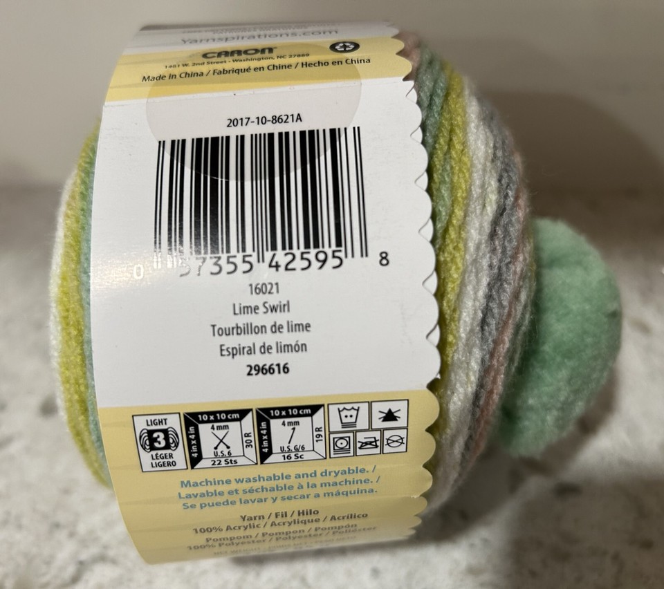 New CARON CHUNKY CUPCAKES Lime Swirl 296616 Self-Striping Pet & Smoke ...