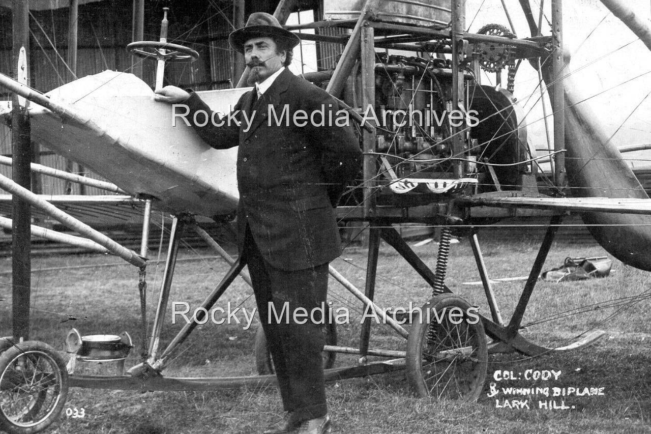 Wtk-2 Aviation, Col Cody & Winning Biplane, Lark Hill, Wiltshire. Photo ...