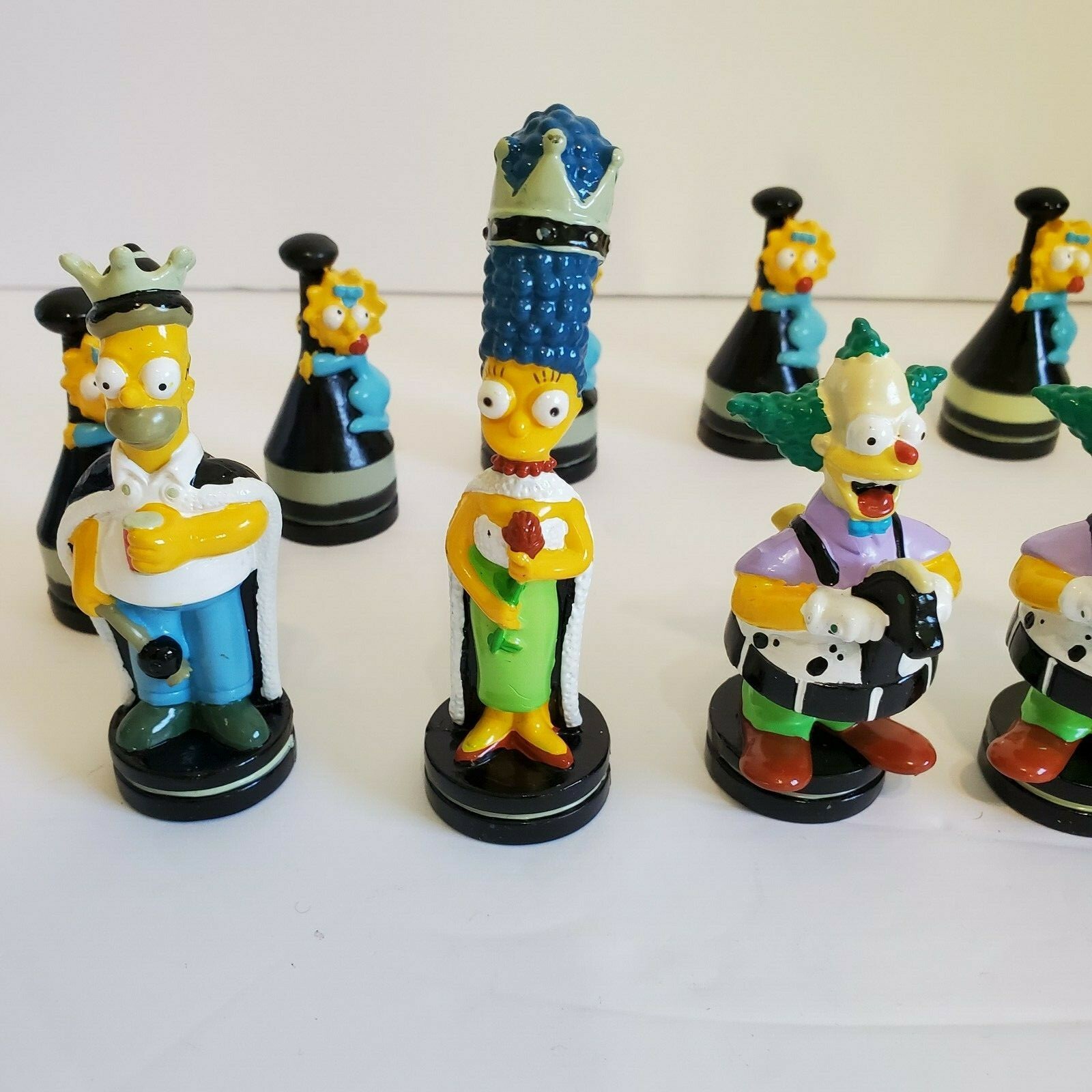 THE SIMPSONS Chess 16 Parts Black 2002 | eBay