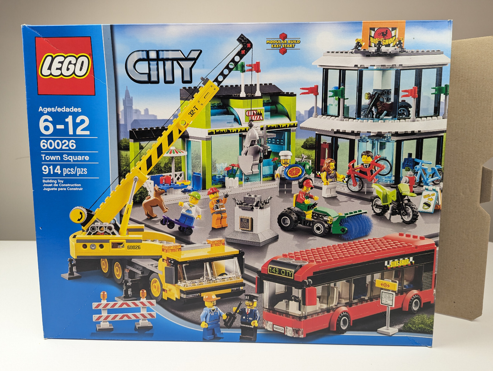 LEGO CITY: Town Square (60026) 100% Complete w/ Box, Instructions ...