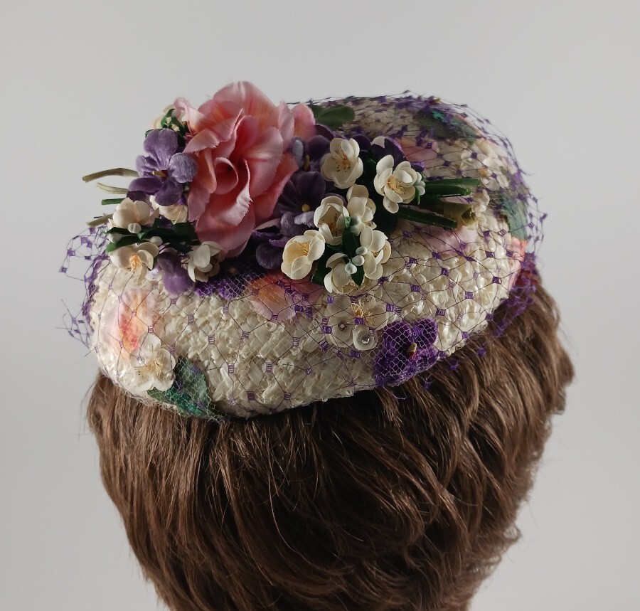 Gorgeous 1950s CHANDA Beret Tilt Straw Ladies Hat wit… - Gem