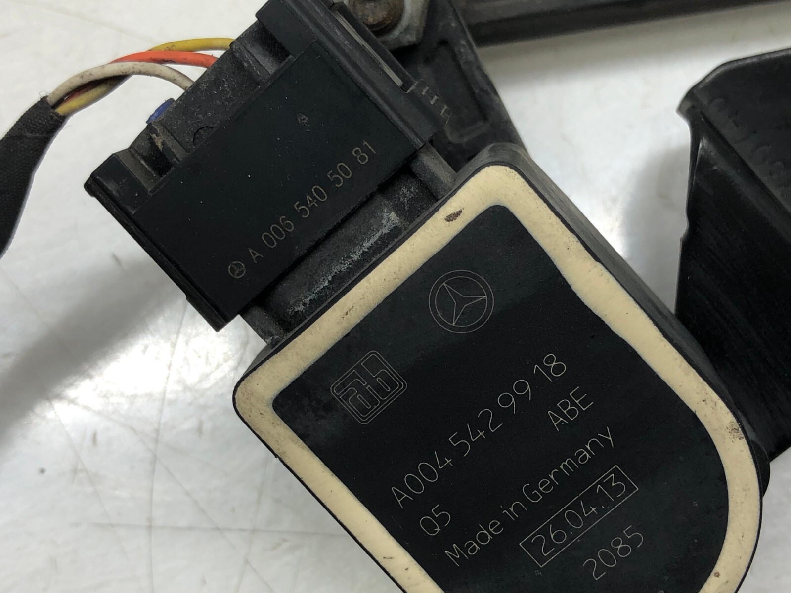 2013-2016 MERCEDES GL450 LEFT FRONT SUSPENSION HEIGHT LEVEL SENSOR OEM ...