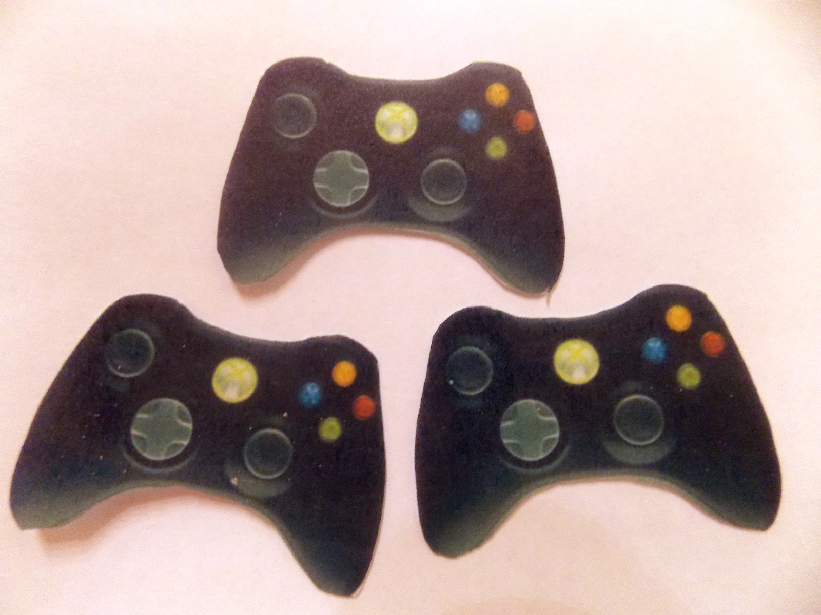 12 PRECUT edible wafer/rice paper Xbox Controller cake/cupcake toppers ...