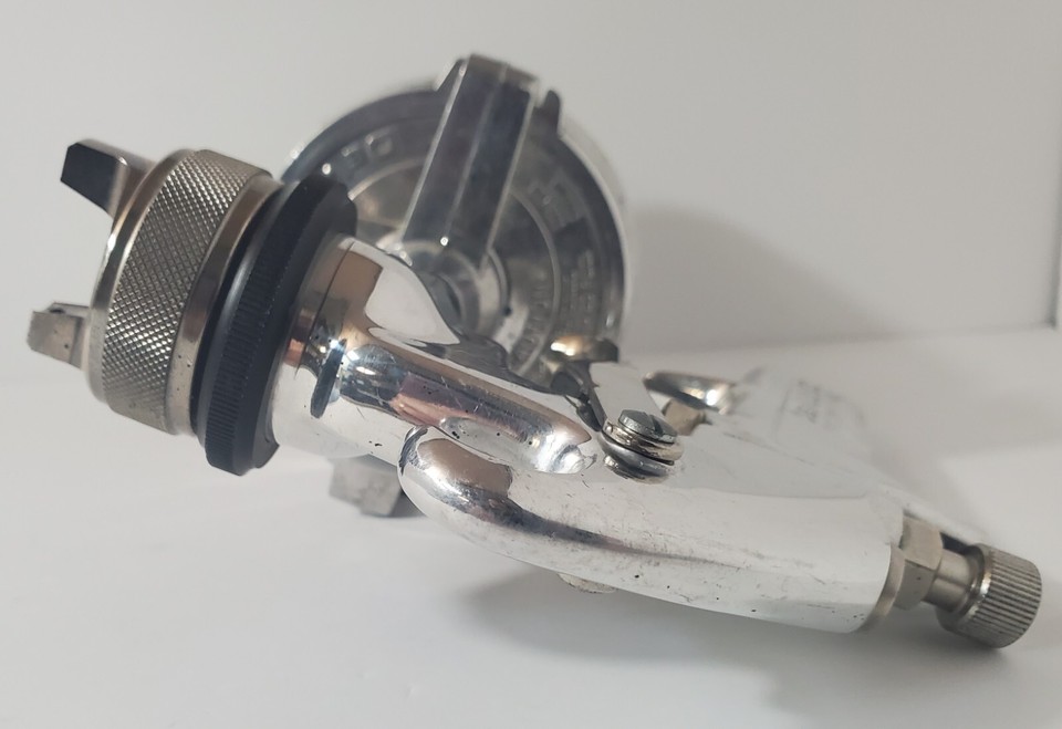 DeVilbiss JGHV-520 Pressure Paint Spray Gun with Devilbiss #12 Air Cap ...