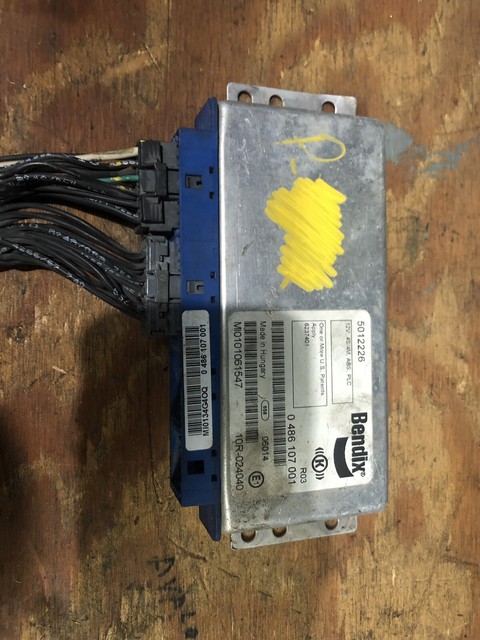 Peterbilt Bendix 0 486 107 001 5012226 ABS Brake Module 4s/4m ...