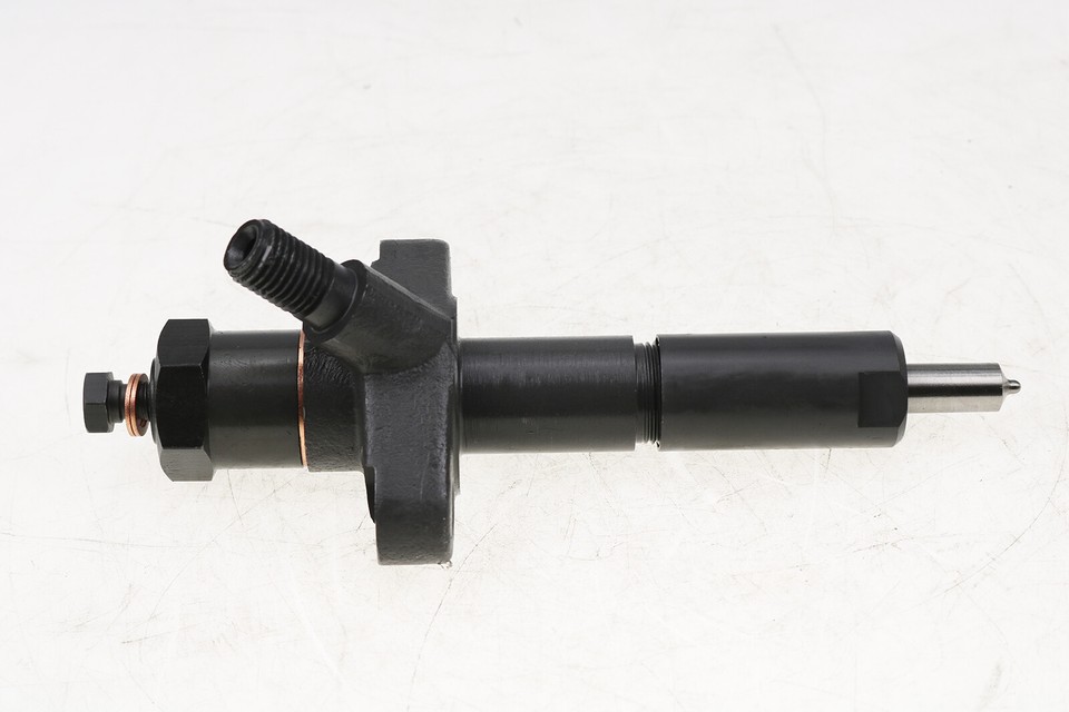 3X D4NN9F593A NEW Fuel Injector For Ford 2600 3600 4600 5600 5700 6600 ...