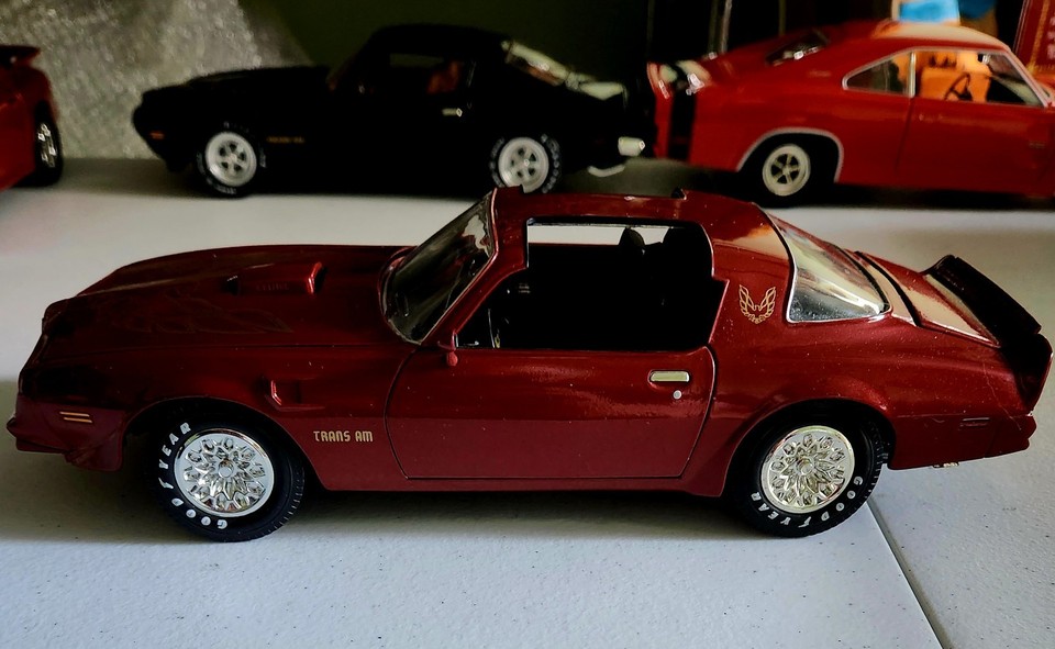 1/18 ERTL 1977 Trans Am | eBay
