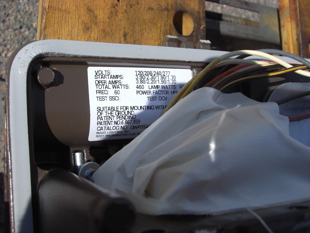 Ruud Lighting Wall Packs | Shelly Lighting